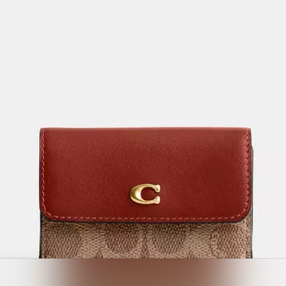 Coach | Bags | Coach Essential Mini Trifold Wallet In Signature Canvas ...